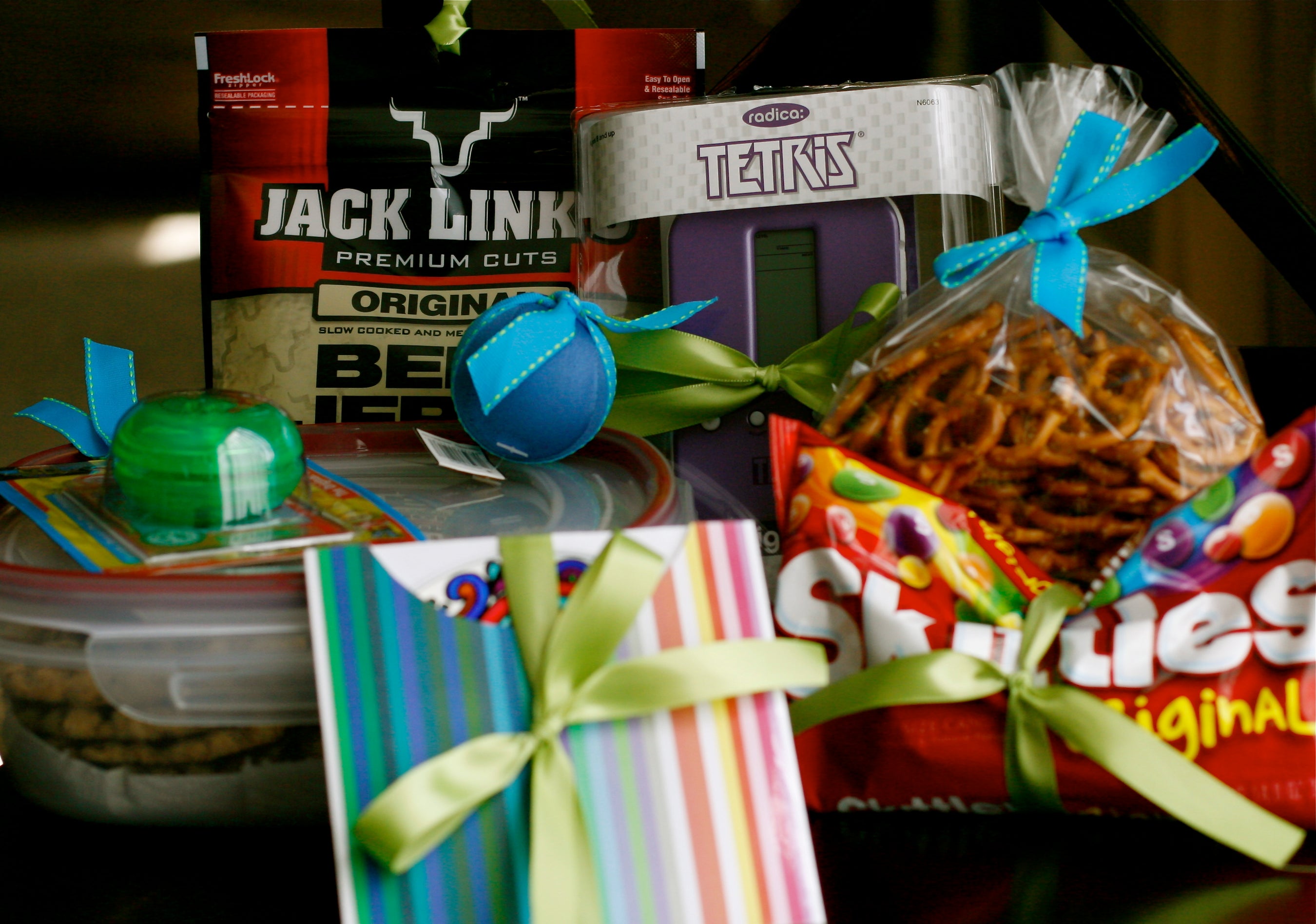 Top 8 College Exam Care Packages for Students | UNISUP